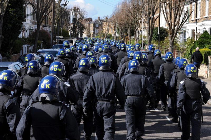 Facebook : Investissement pour renforcer la présence policière - WebLife